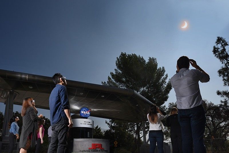 Viewing the Solar Eclipse from NASA JPL - NASA Science