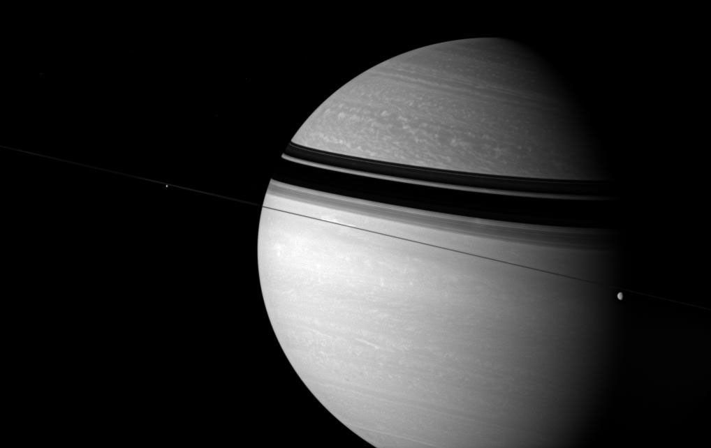 Spellbinding Saturn - NASA Science